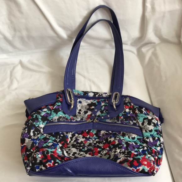 Elle | Bags | Elle Purple Trim W Floral Design Shoulder Strap Purse ...